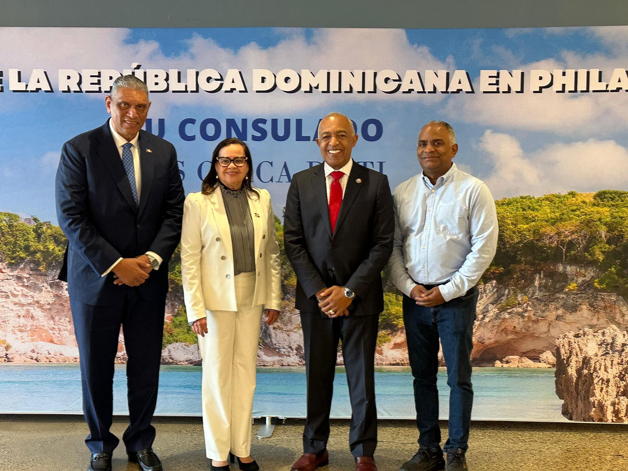 El Consulado General Dominicano en New Jersey felicita a la Cónsul ...
